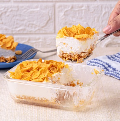 GOLDTM CORNFLAKES Mais Con Yelo-inspired Ref Cake | Nestlé Cereals